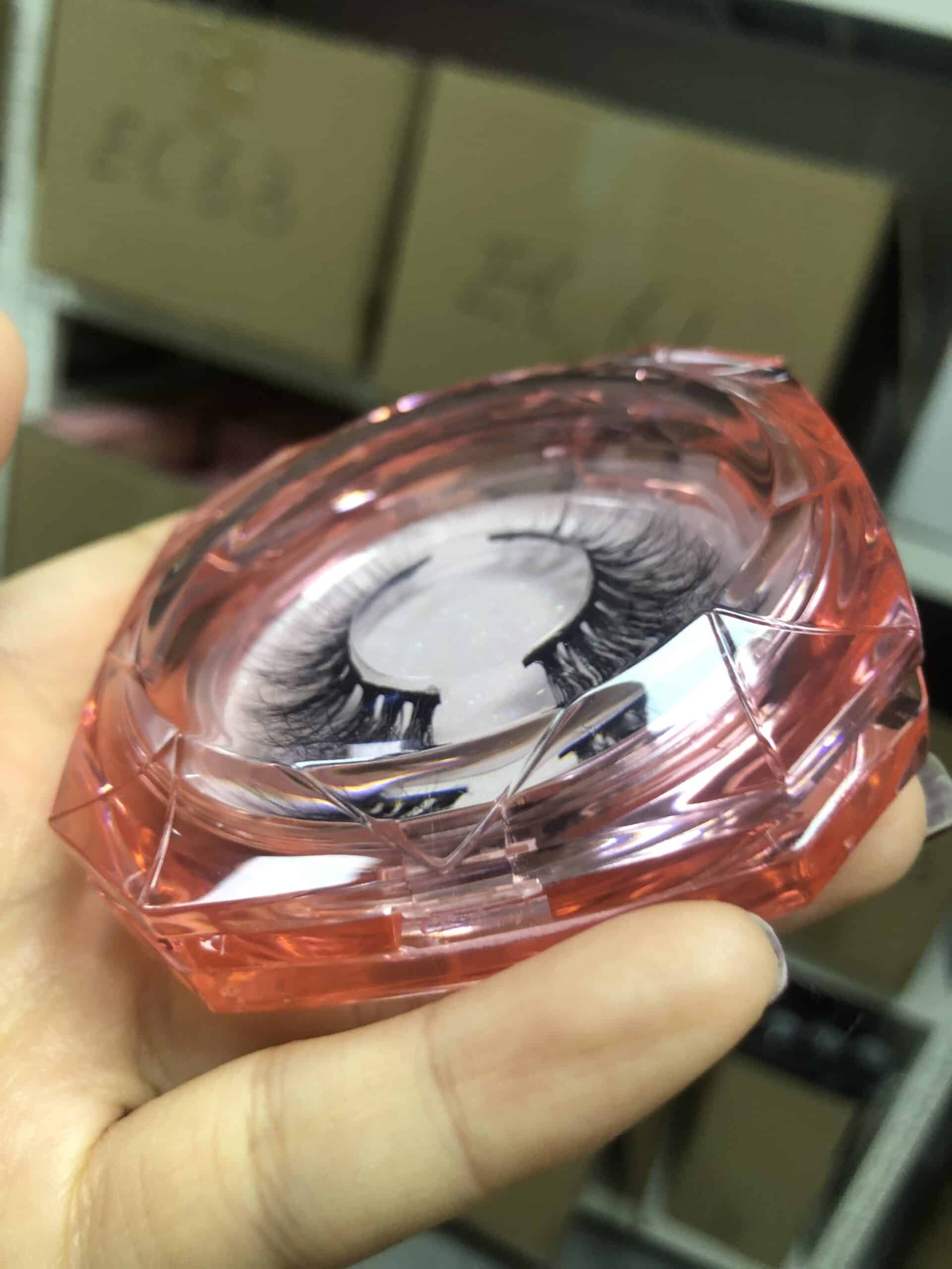 Custom Acrylic Eyelash Cases Lash Boxes