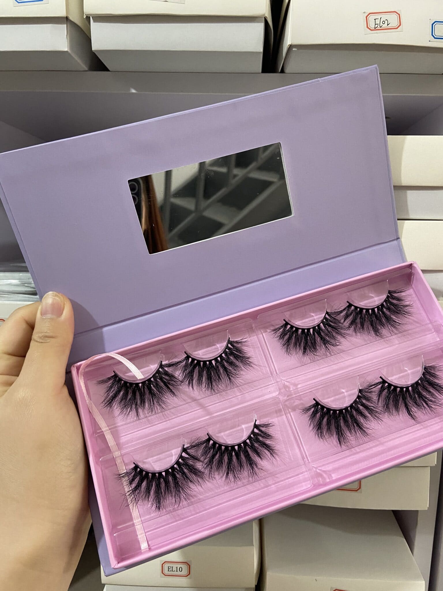 Come and Customize Your Own Lash Books and Eyelash Kits