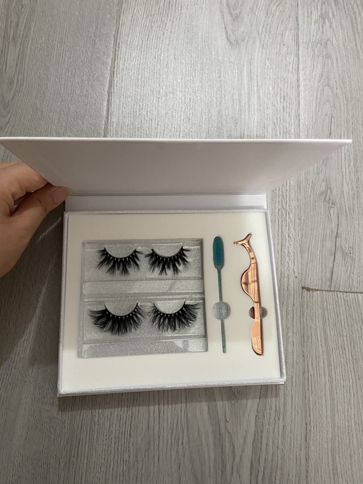Custom Eyelash Packaging to Help Create My Own Eyelash Brand